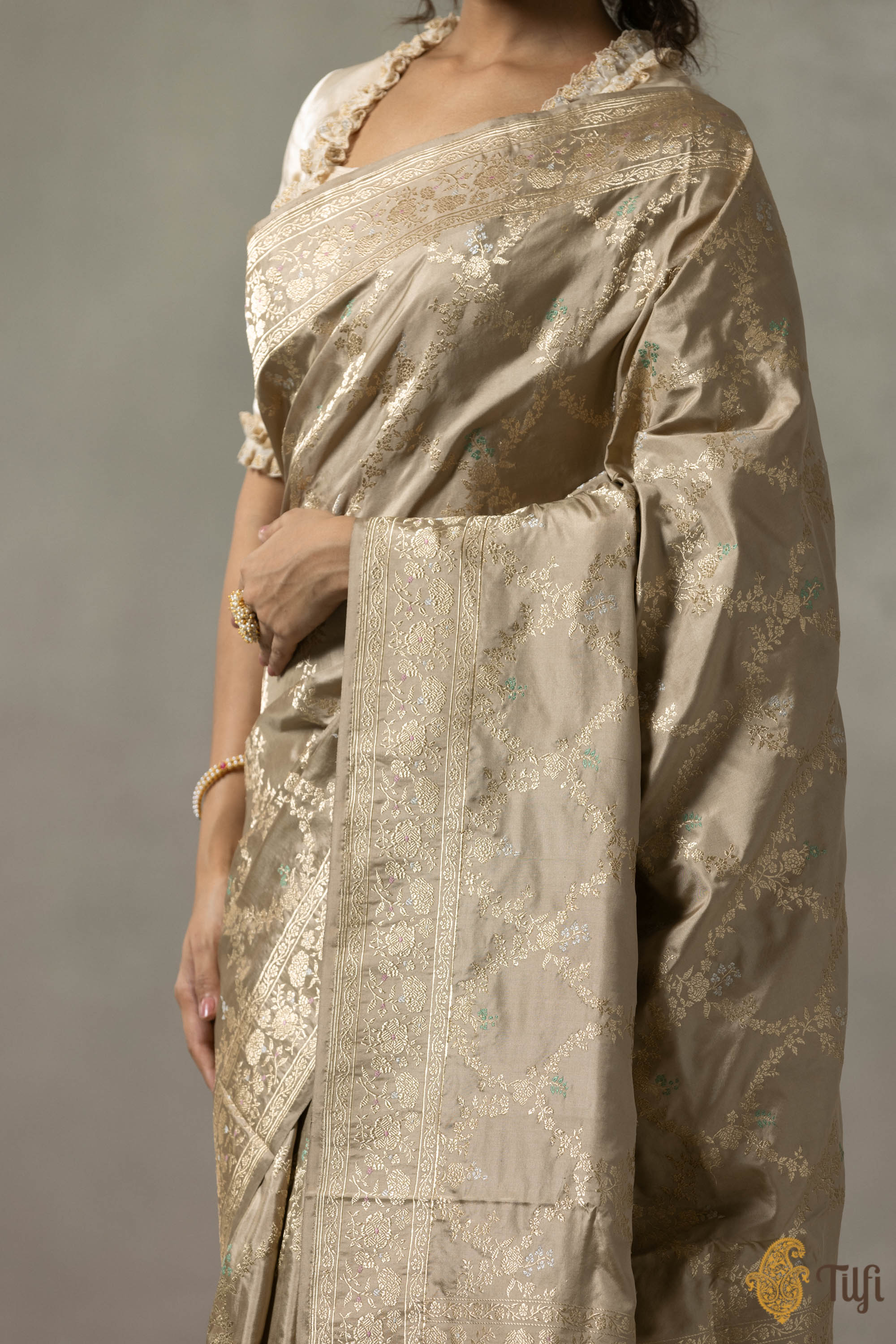 'Anne' Tan Beige Pure Katan Silk Banarasi Handloom Saree - Tilfi