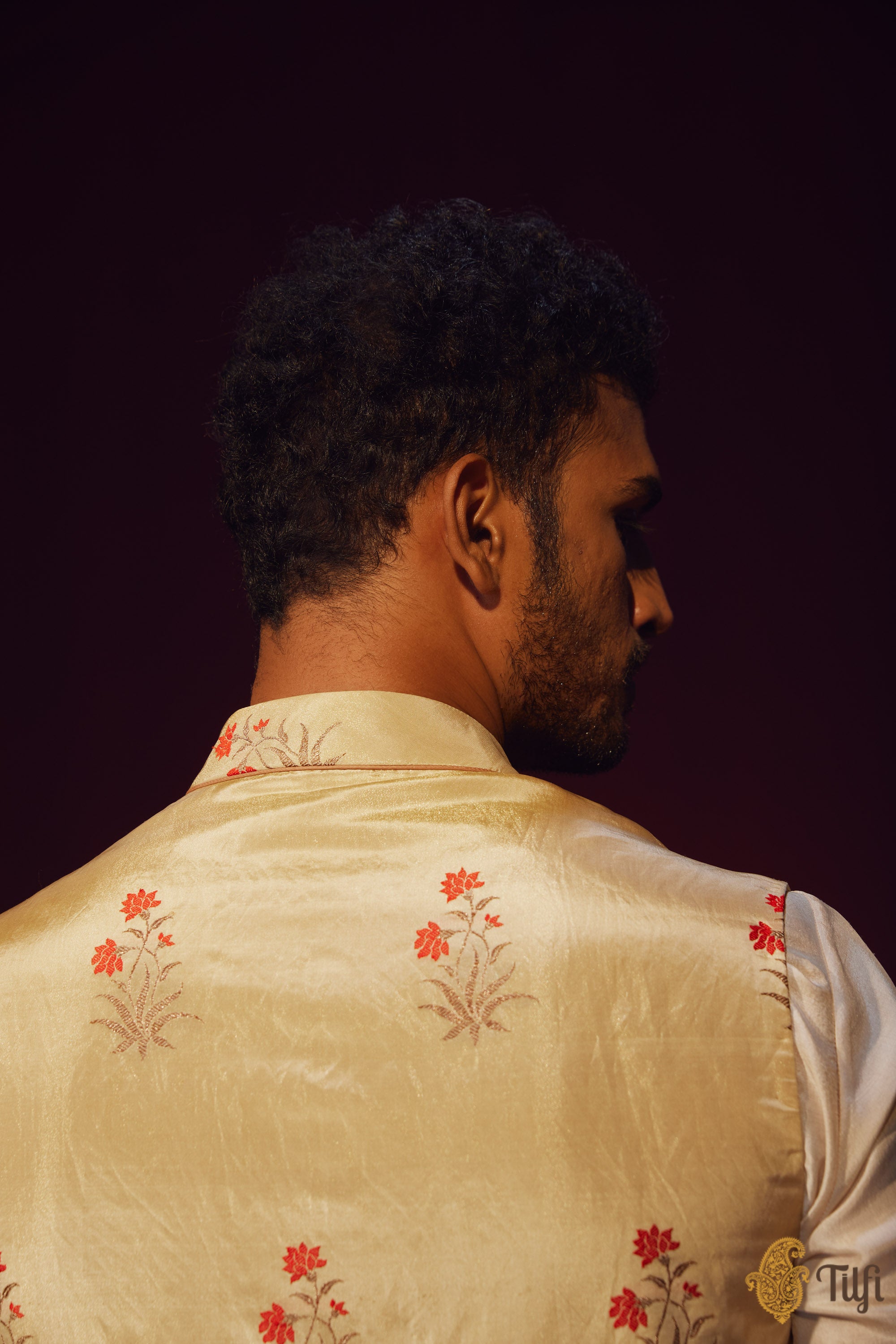 Gold Tissue Sadri with Off-white Kurta Suit Set - Tilfi