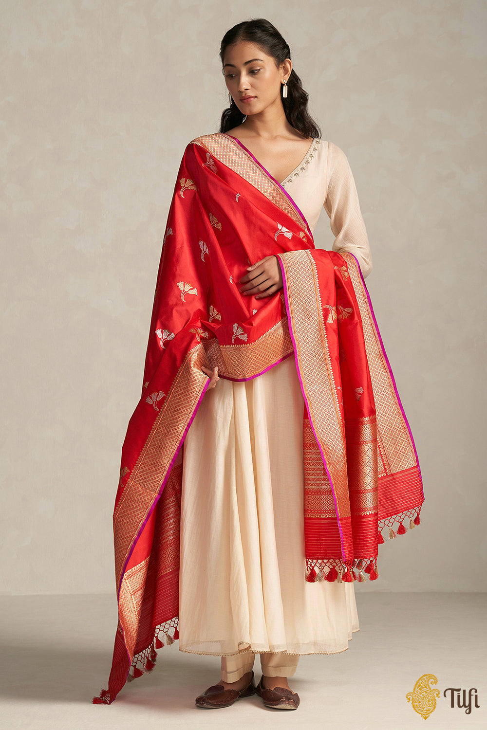 Red Pure Katan Silk Banarasi Handloom Dupatta - Tilfi