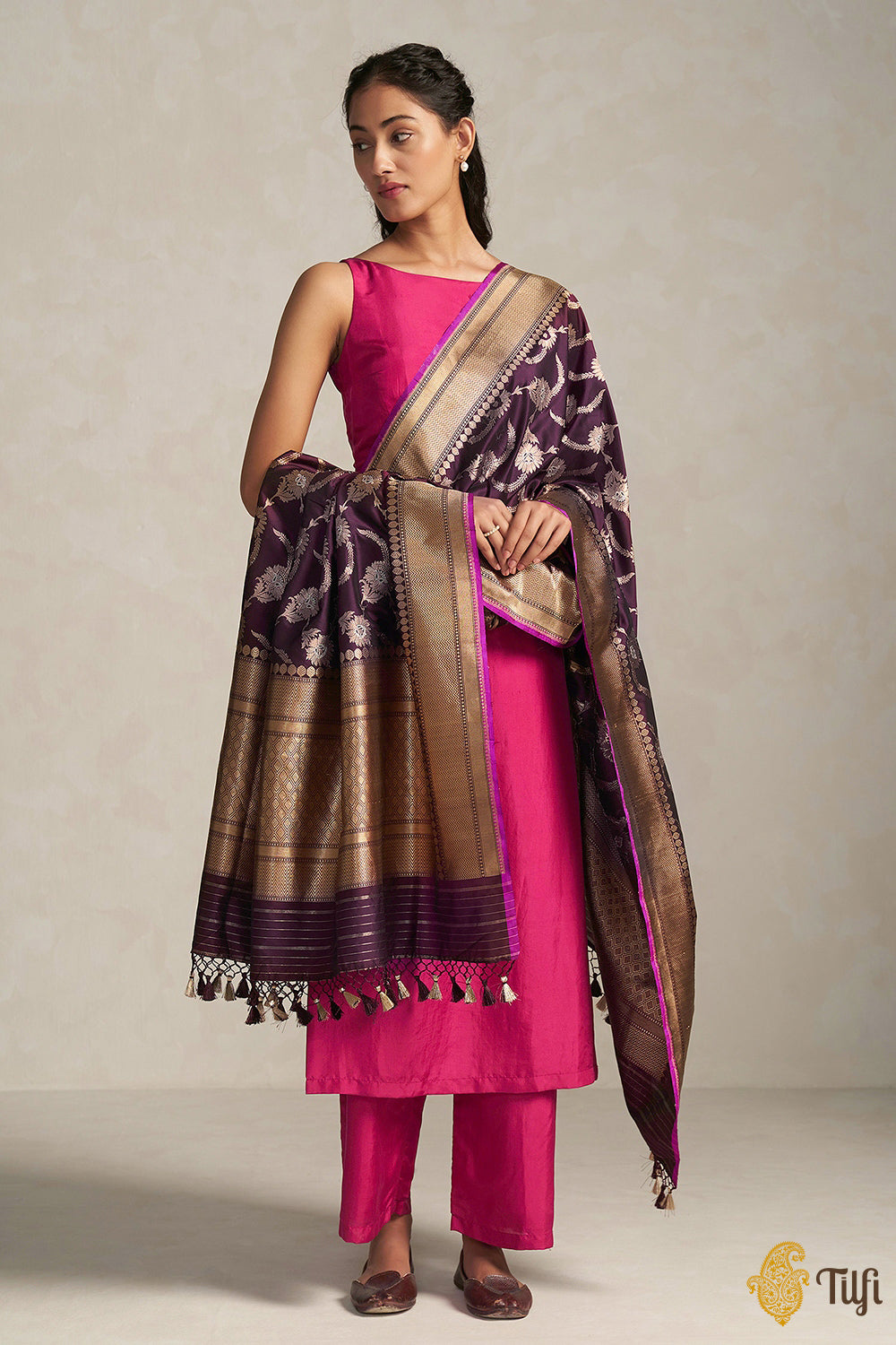 Deep Coke Purple Pure Katan Silk Kadwa Jangla Handloom Dupatta - Tilfi