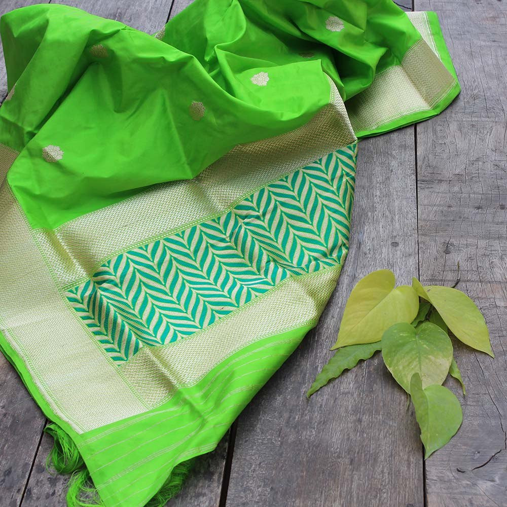 Parrot Green Pure Katan Silk Banarasi Handloom Dupatta - Tilfi
