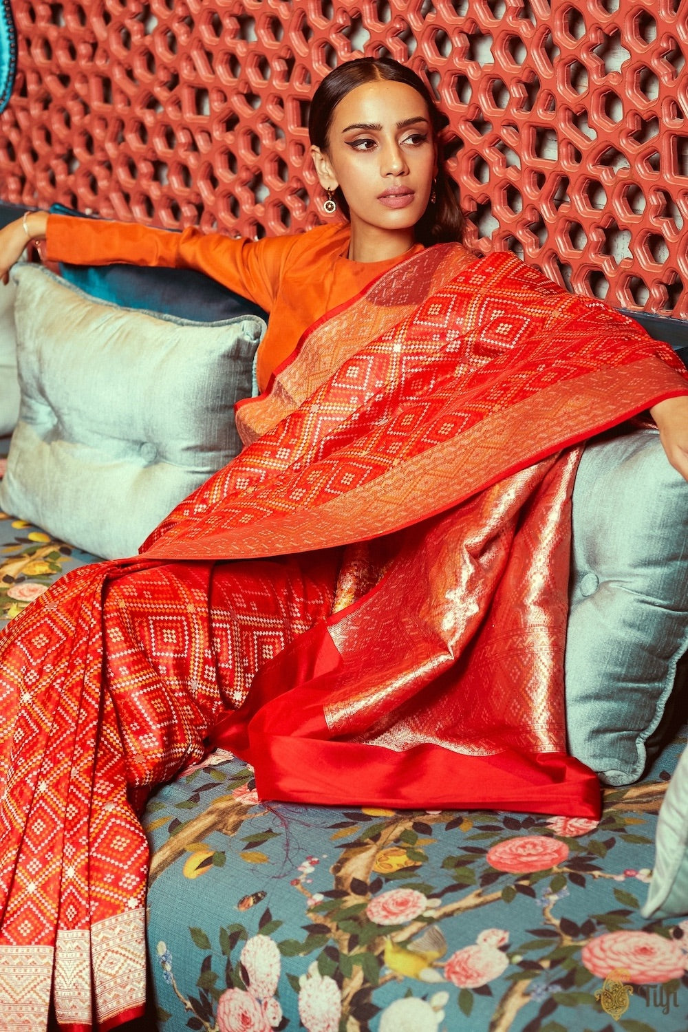 'Viti' Red Pure Katan Silk Banarasi Patola Handloom Saree - Tilfi