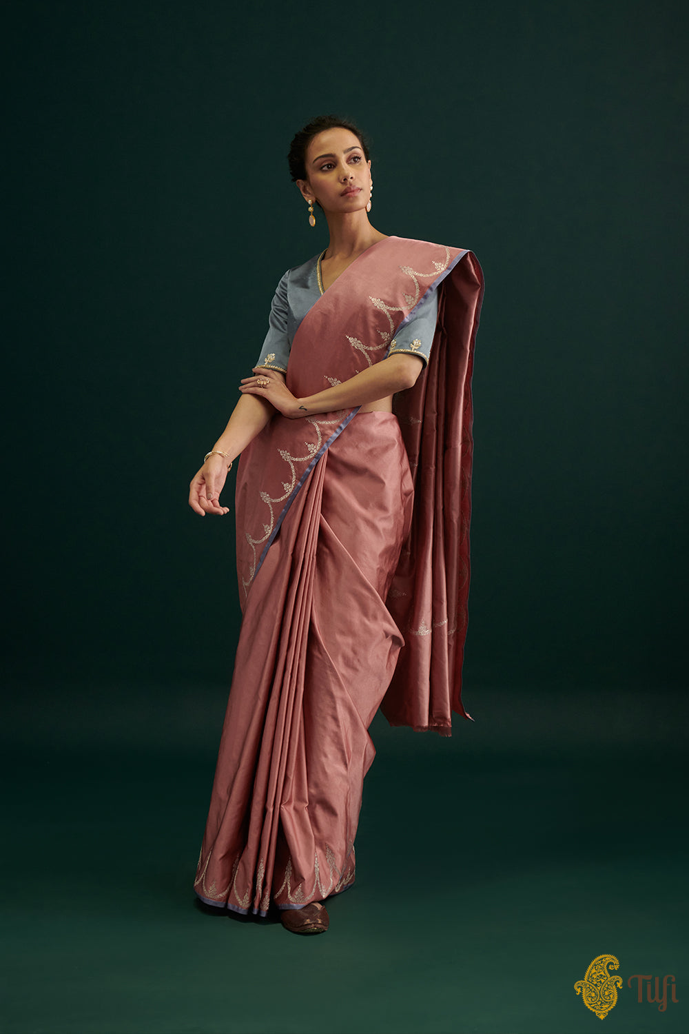 Coral Pink Pure Satin Silk Banarasi Handloom Saree - Tilfi